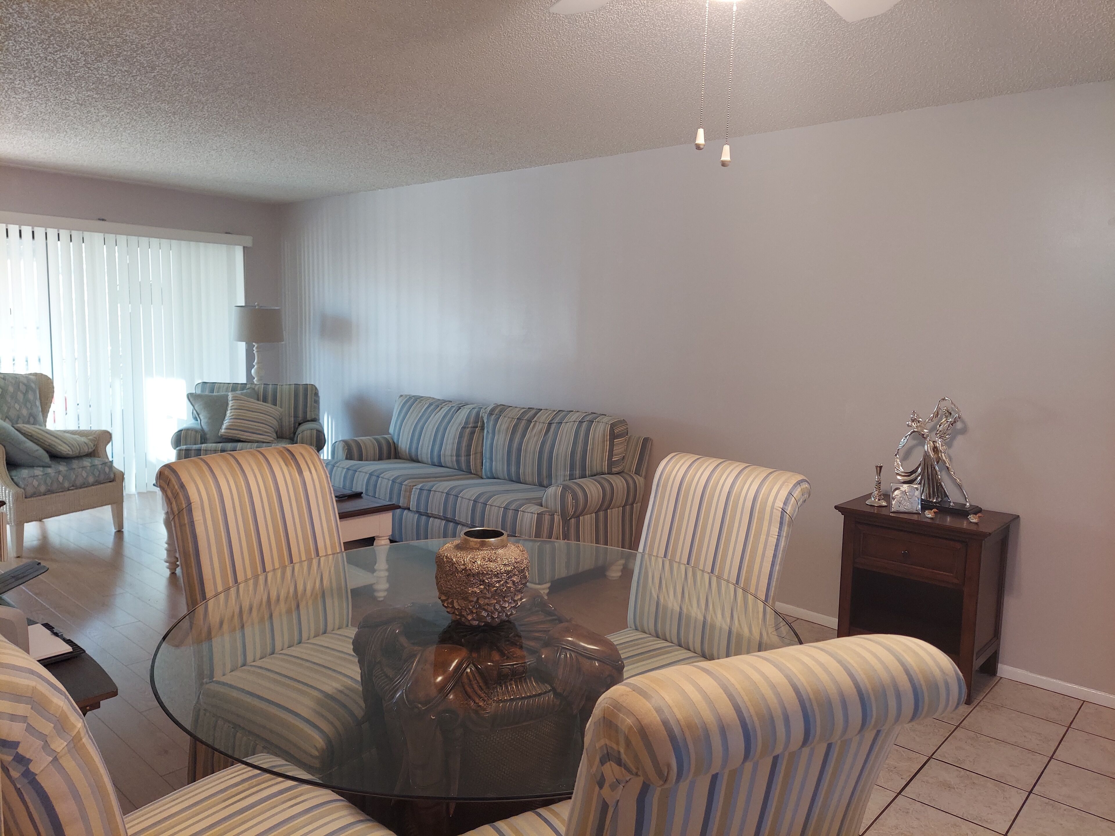 Enjoy Golf, Pb, Disney On This 2nd Floor Gated Condo!!! 10 Mins From Airport.. - Orlando