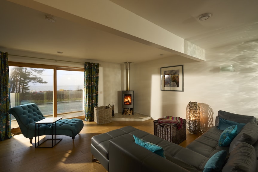 Tanamuir, Overlooking Loch Fyne, Strachur - Sleeps 6 Guests In 3 Bedrooms - Loch Awe