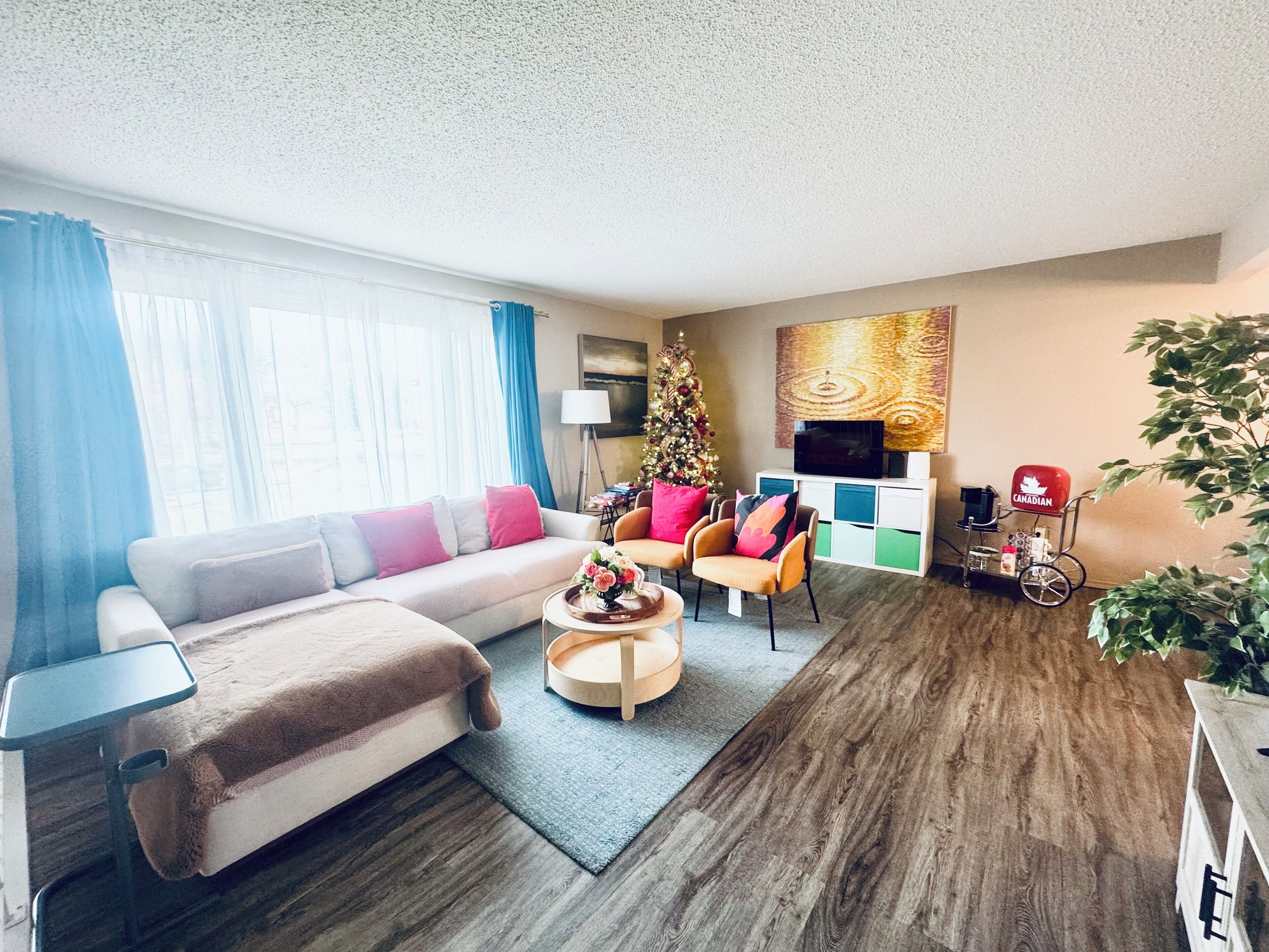 Cozy Unit Baby&kid Friendly*close To U Ofa*fireplace* - Alberta