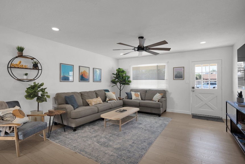 Modern Home W/ Pool Near Asu & Scottsdale | Family Friendly - Tempe, AZ