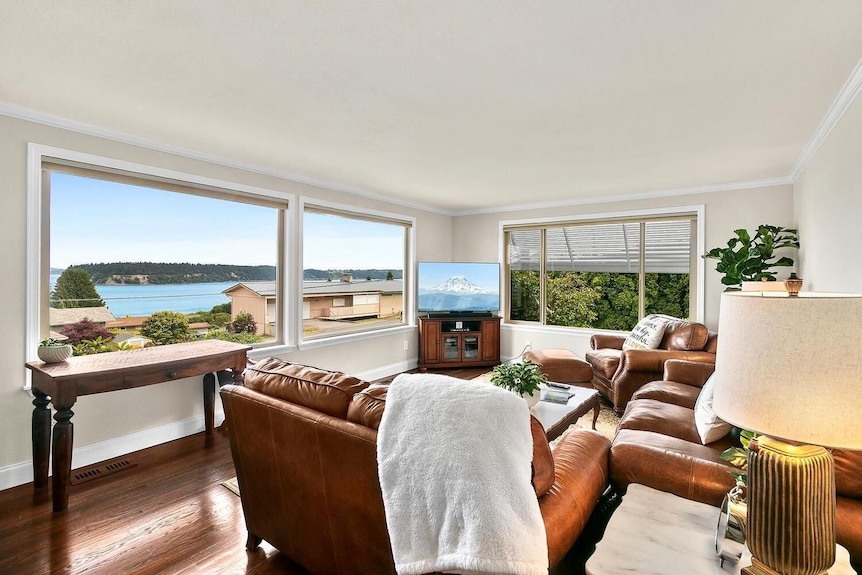 Walk To Downtown, Expansive Views With New Ac - 터코마