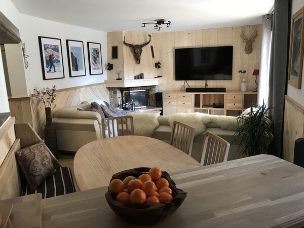 Modern 3 Bedroom Apartment, Fireplace -  Val D'isere - Tignes