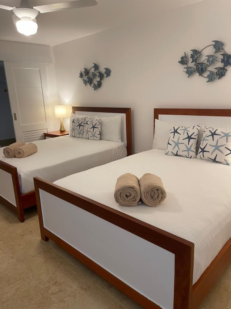 Exclusive Beach And Golf Villa With Private Hot Tub - Puerto Plata