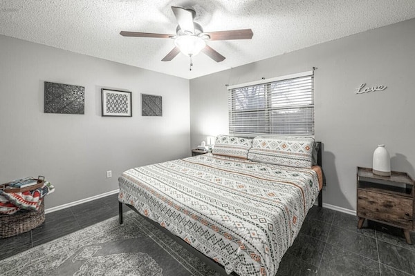 Mesquite Ridge - 3br/2ba - Close To Tech - Lubbock, TX