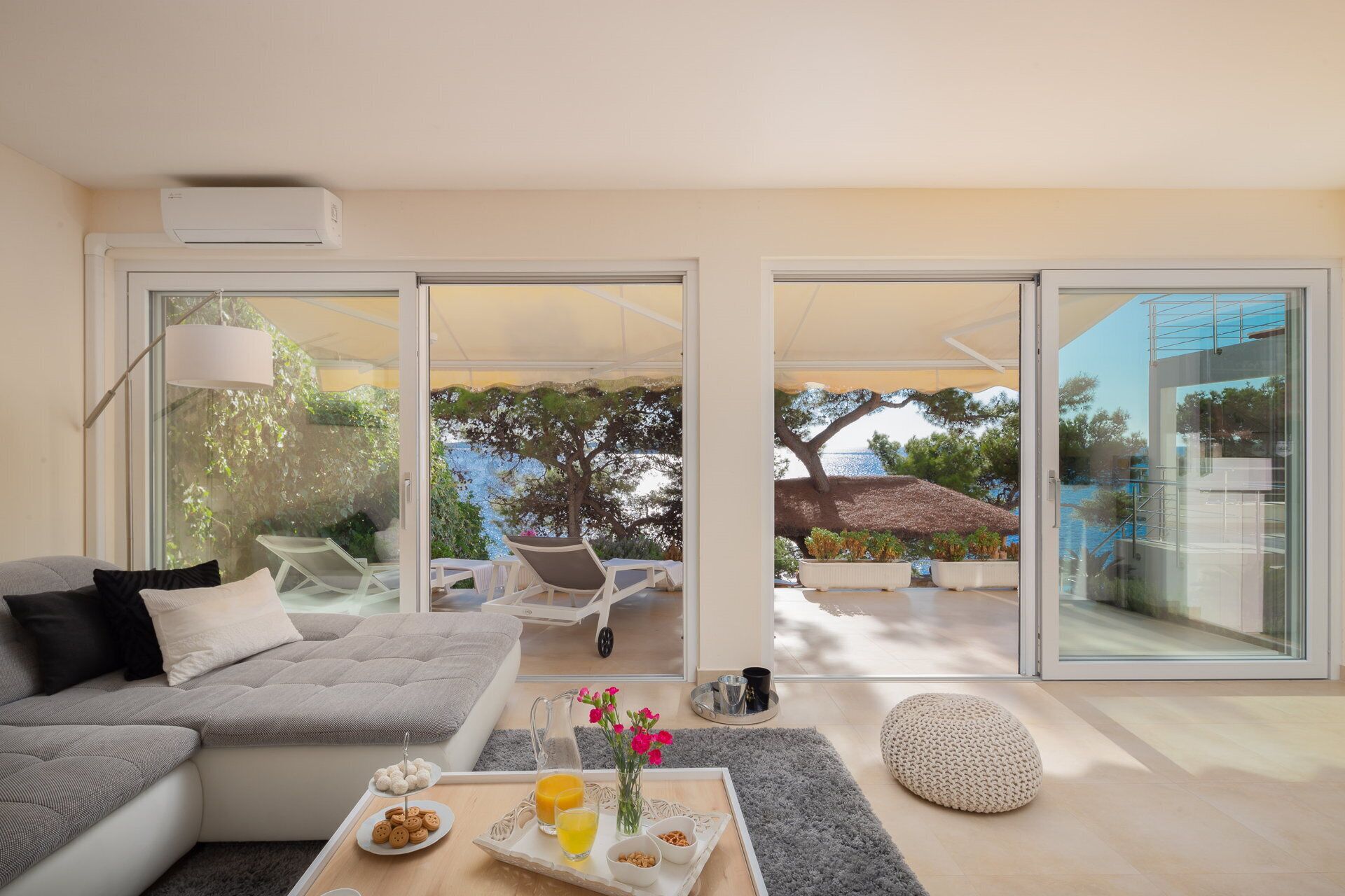 Strandvilla Allegria Mit Pool - Primošten