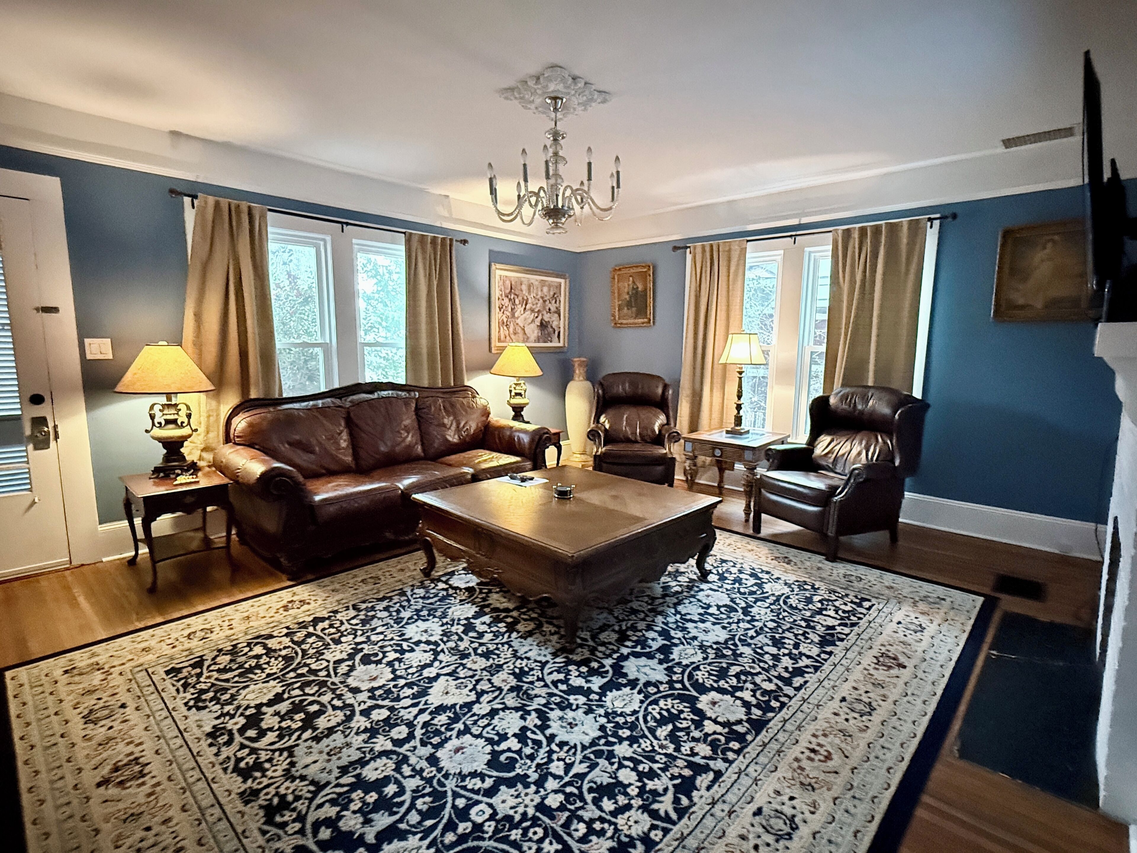 Mansion On Main - Davidson, NC