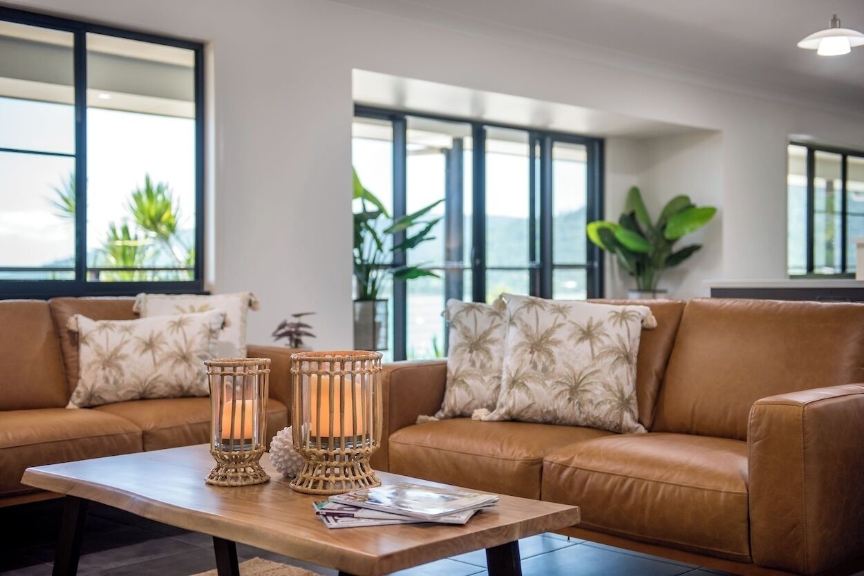 Great Location, Breath Taking Views, Private Pool - Airlie Beach