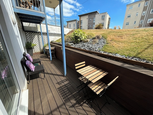1 Blue Waters, Country Holiday Cottage, With A Garden In Southbourne - Mudeford