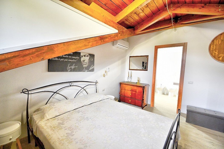 Villa Olga D: Un Gradevole Ed Accogliente Appartamento Che è Parte Di Una Villa Situato In Una Zona Tranquilla A Pochi Minuti Dal Centro. - Agropoli