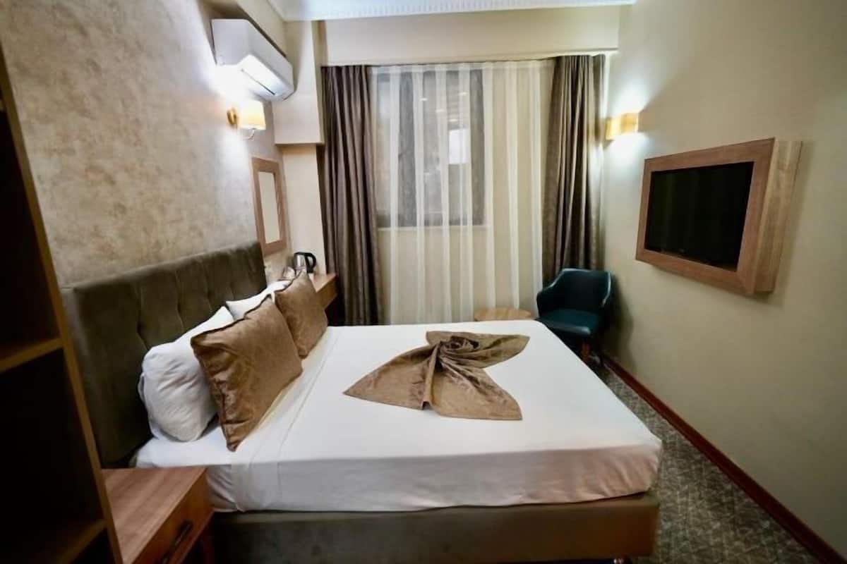 Roupa hipoalergénica, camas de colchão viscoelástico, minibar