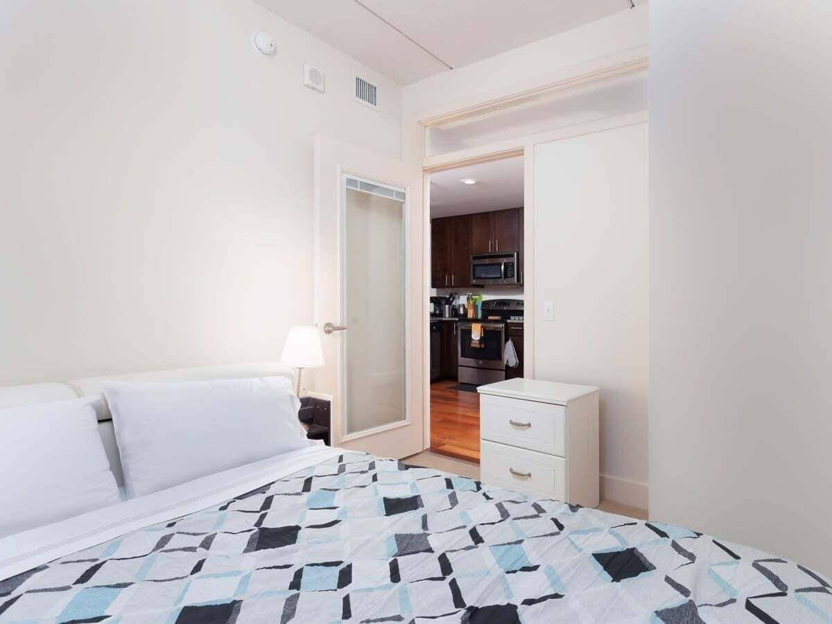 Apartamento, 2 quartos | 2 quartos, secretária adequada para computadores portáteis 