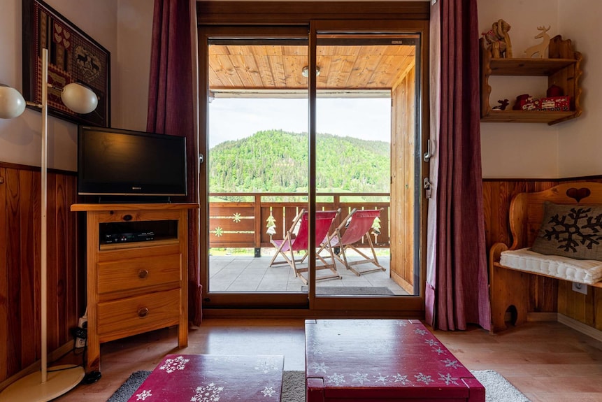 Papy 2 Gr : Bel Appartement Au Pied Des Pistes , Grande Terrasse Avec Vue - La Clusaz