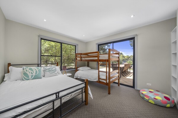 Stunning Coastal Getaway - Triabunna