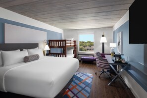 Quarto, 1 cama king-size (Kyle Field View) | Secretária, secretária adequada para computadores portáteis 