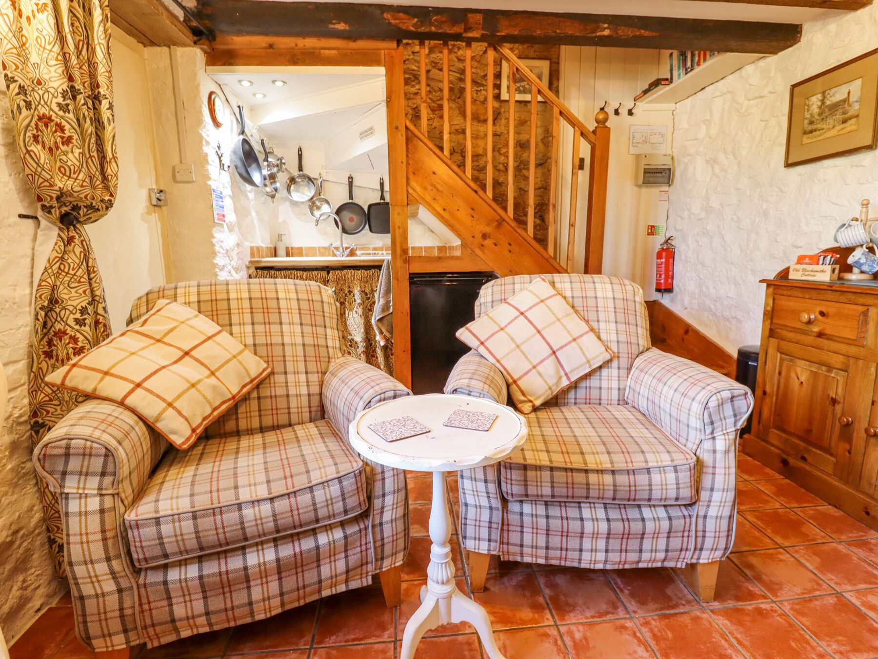Old Blacksmiths Cottage, Pet Friendly, With A Garden In Market Rasen - Lincolnshire