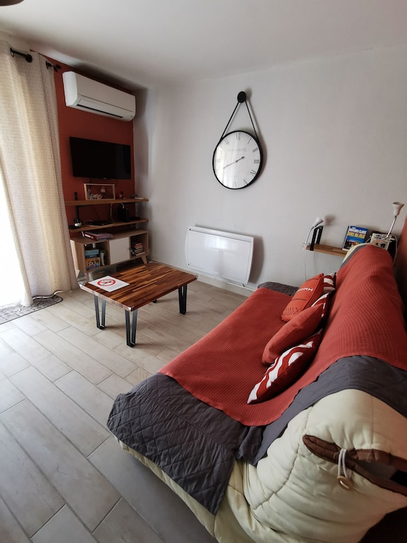 T2 In A Lovely Wooded Residence, 30 Metres² With Terrace And Pool - Canet-en-Roussillon