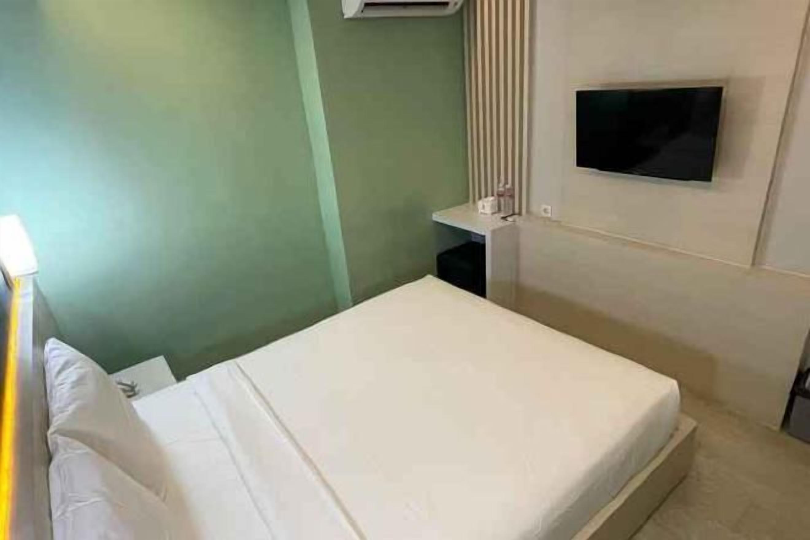 Escrivaninha, Wi-Fi de cortesia, roupa de cama