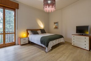 Apartamento Comfort | 2 quartos, secretária, ferro/tábua de engomar, berço de viagem 