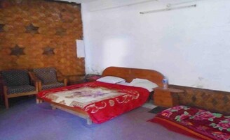 Quarto Duplo Standard | Wi-fi grátis, roupa de cama fornecida 