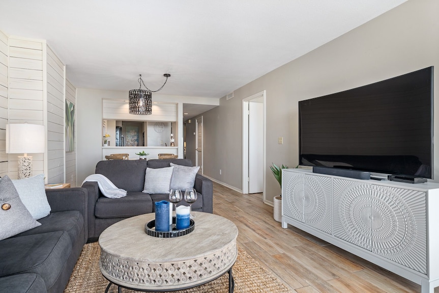 Beautiful Ocean Front 3 Bedroom, 3 Bath Condo - Port Aransas, TX