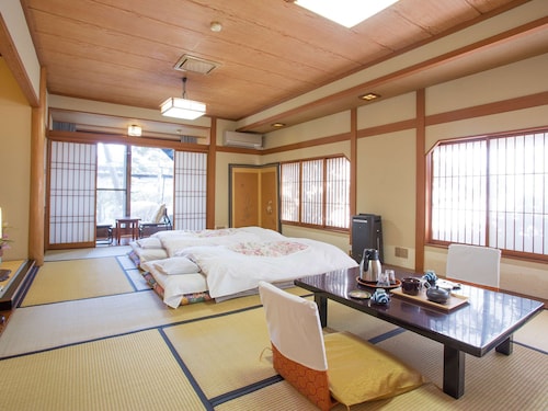 Ryokan Ichikawa - 中津川市