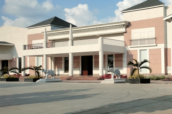 Hotel Pasricha - Jabalpur