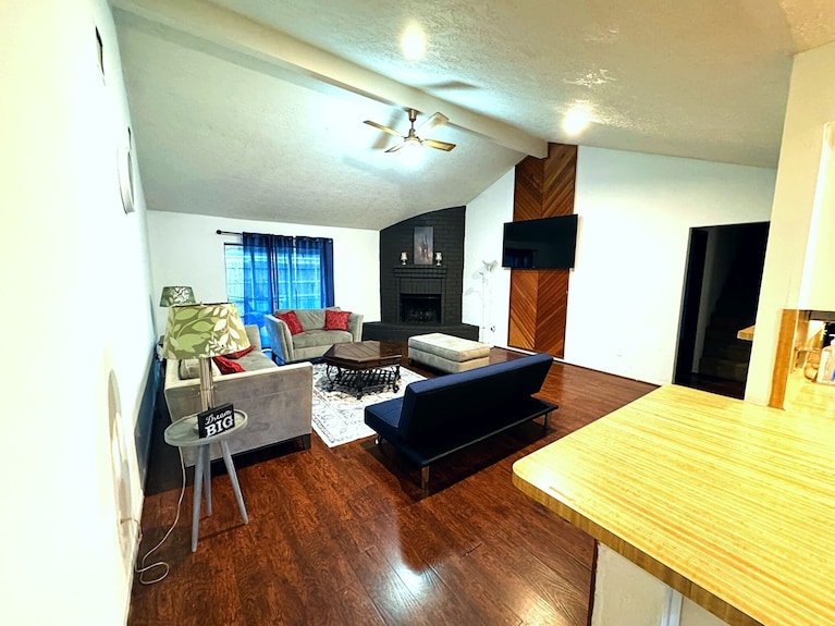 Super Cozy 4 Bedroom By Premier Host - Sleeps 10 | - Katy, TX