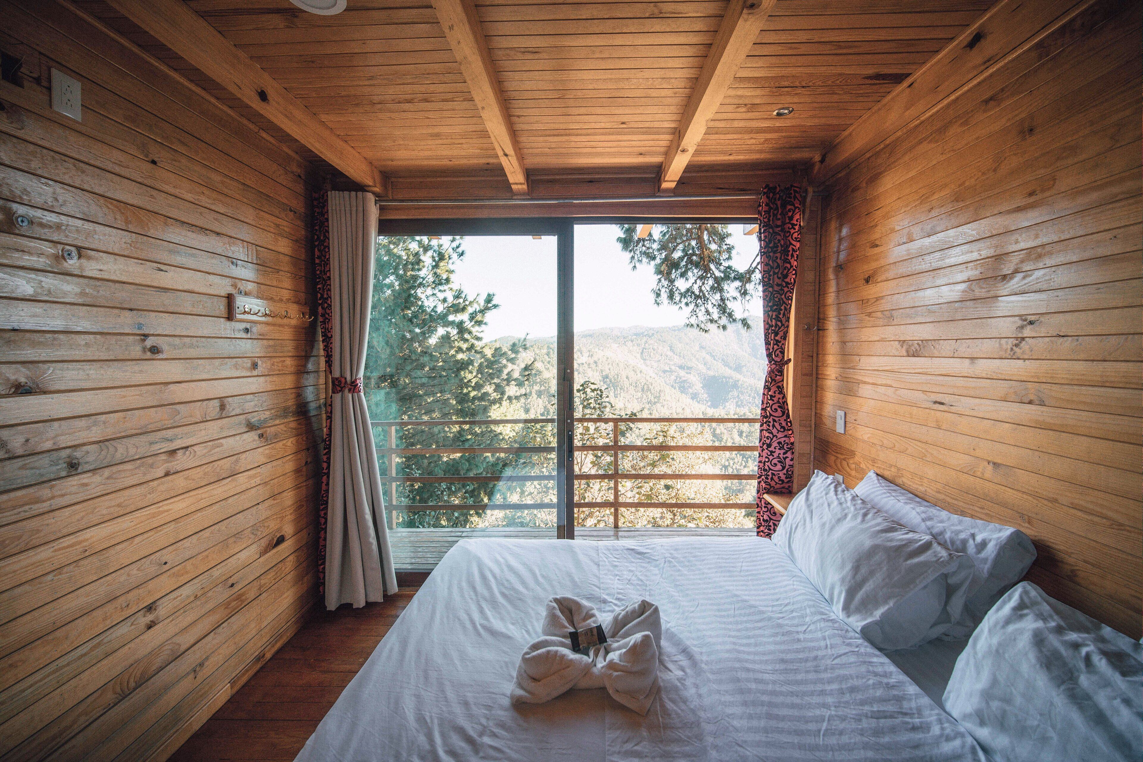 Chalé panorâmico, 3 quartos, lareira, vista para a montanha | Roupas de cama premium, individualmente decorados