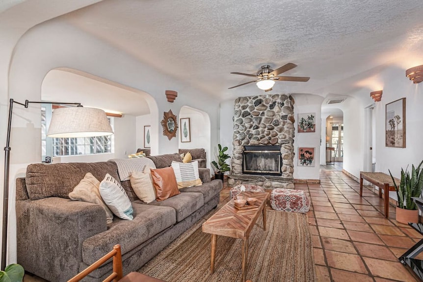 Sequoia Riverfront House With Beach Access!! - California