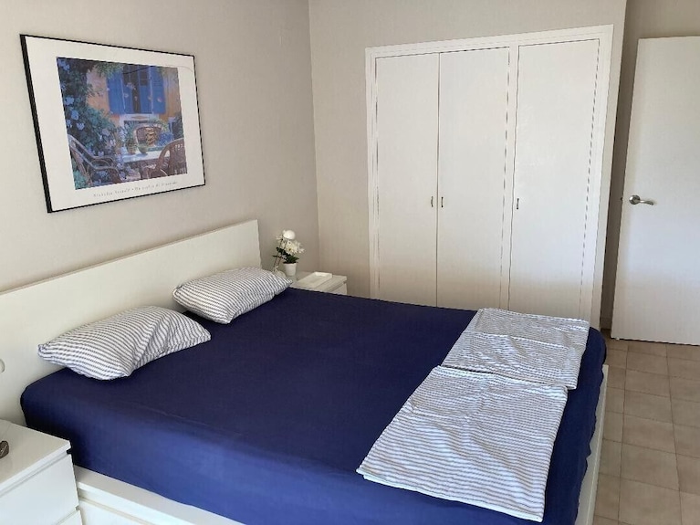 Luminoso Apartamento De 2 Dormitorios Con Terraza, Piscina Compartida, Parking Y Vistas A La Montaña, Cerca De La Playa - Tossa de Mar