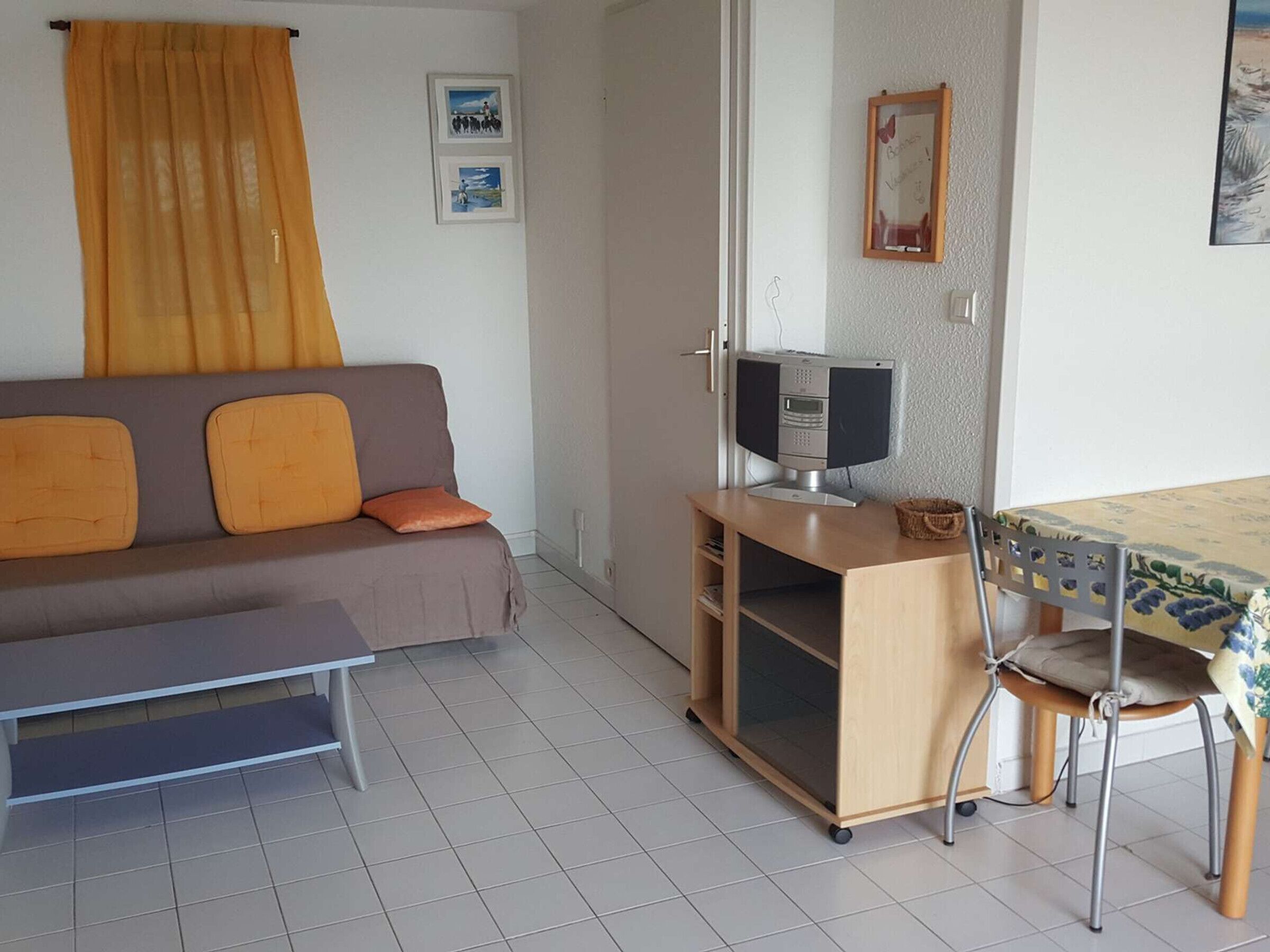 Appartement Duplex 3 Pièces Avec Piscine, Climatisation Et Garage à Port Camargue - Port Camargue