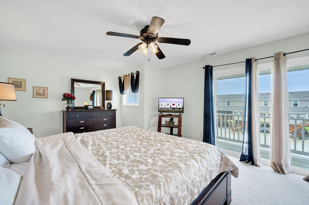 Sand Penny - Take In Lovely Bay Views From This Chincoteague Island Duplex! - Chincoteague, VA