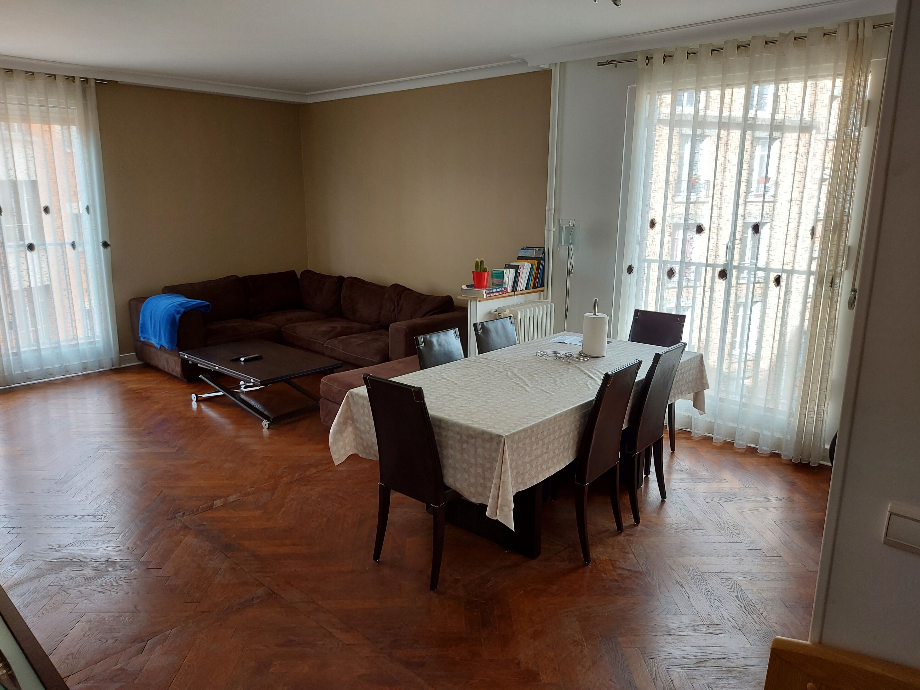 2 Bedroom Apartment, A Kitchen And Big Living Room In Paris 15 Cambronne Metro - Paris