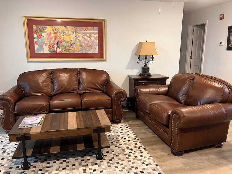 1146 New Condo Overlooking Mobile Bay - Daphne, AL