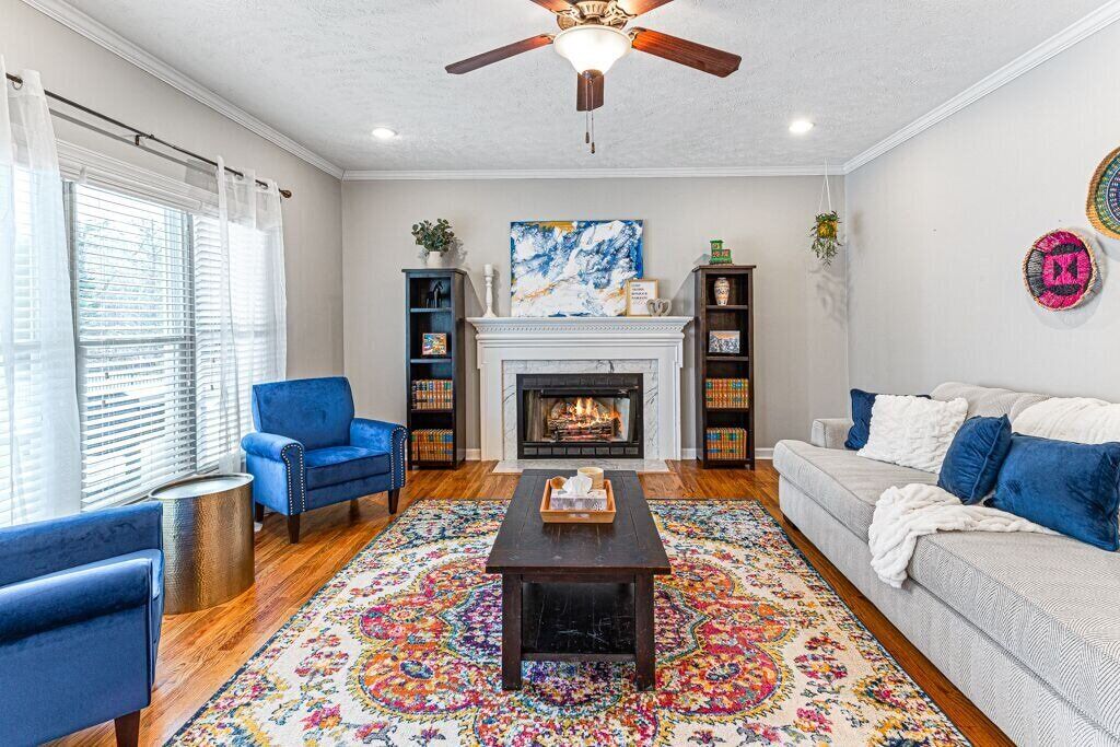 Huge Family Home W/ Pool, Games, & Movie Room - 페이엣빌