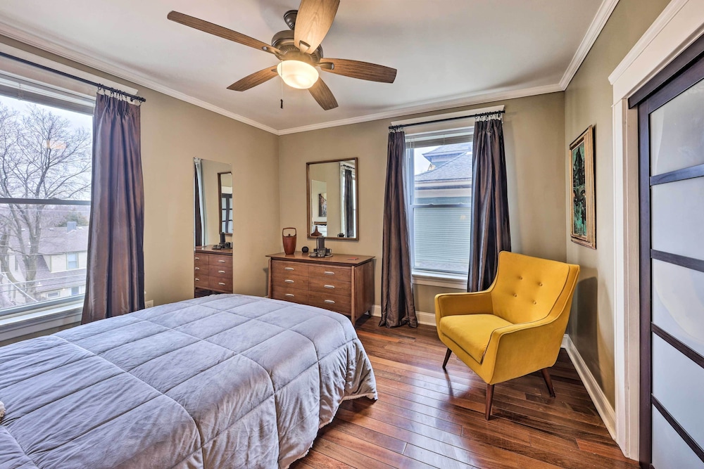 Unique Kansas City Apartment ~ 3 Mi To Downtown! - Kansas City, MO