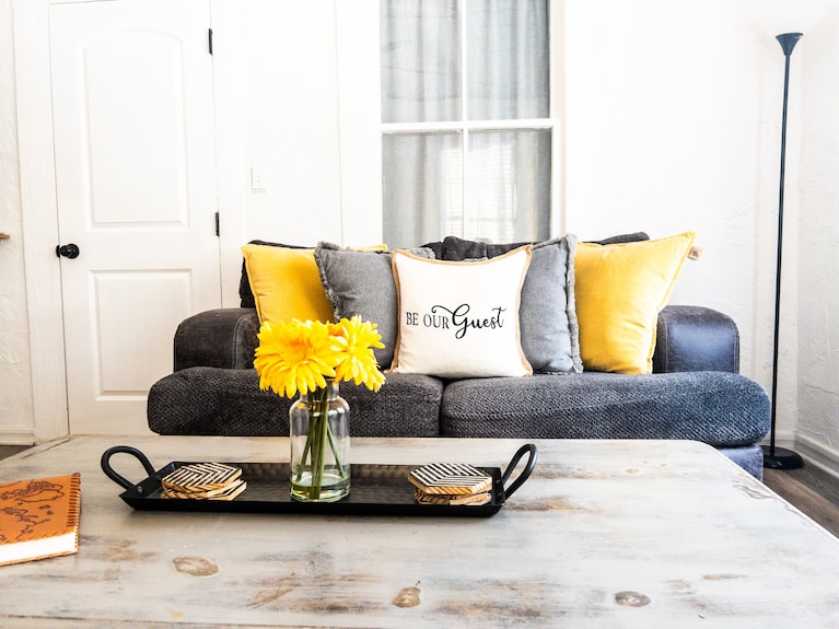 Historic Beehive Bungalow - Heated Pool - Downtown St. Augustine-5 Mins To Beach - Castillo de San Marcos National Monument