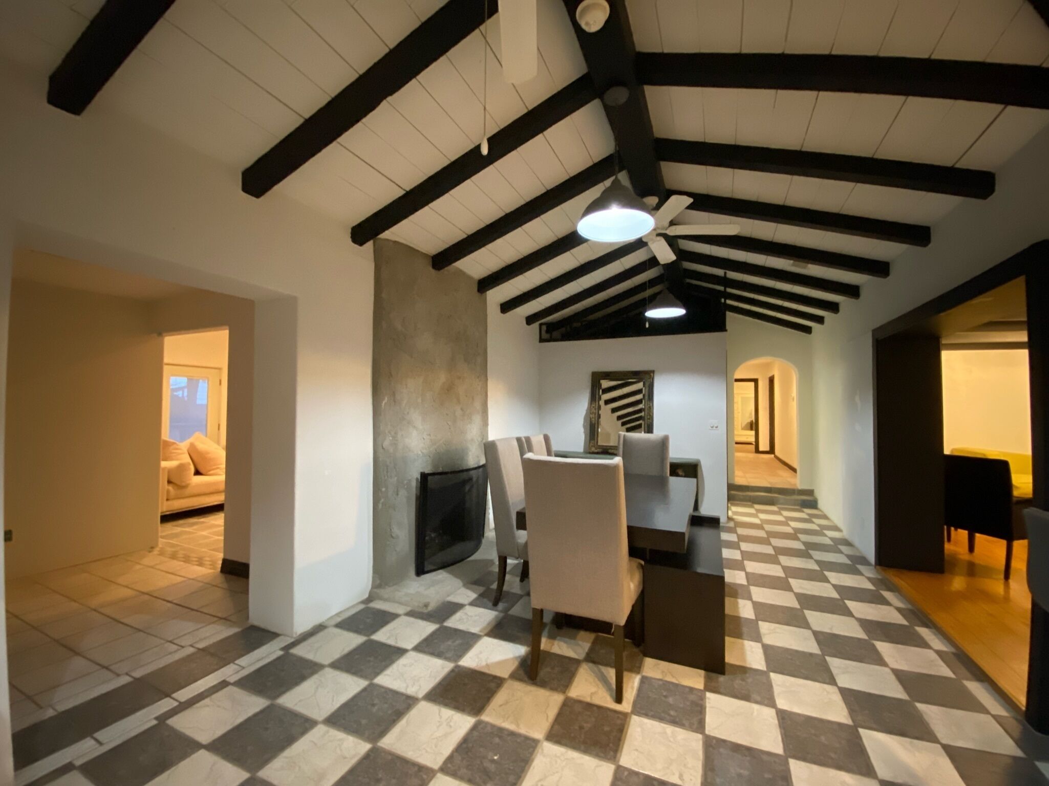 Jacuzzi Home - 5 min drive to FLETC! - Artesia | Vrbo