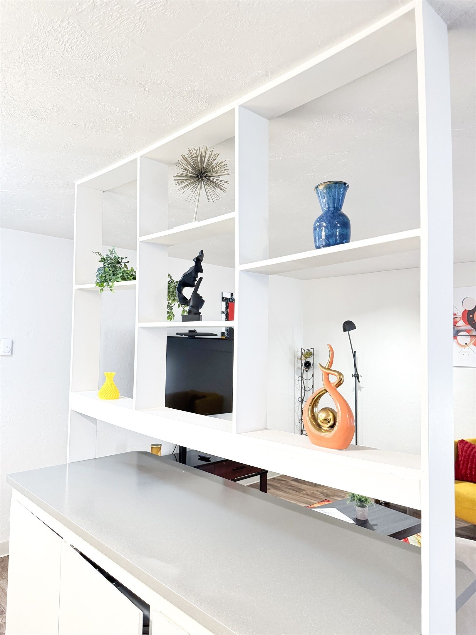 Abstract Abode- Hot Tub, Gym, Sauna - Corvallis, OR