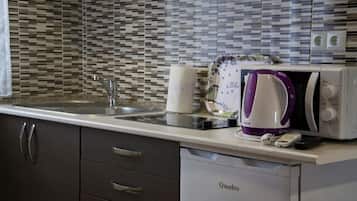 Apartamento (Two-Bedroom Apartment) | Cozinha privada | Um frigorífico