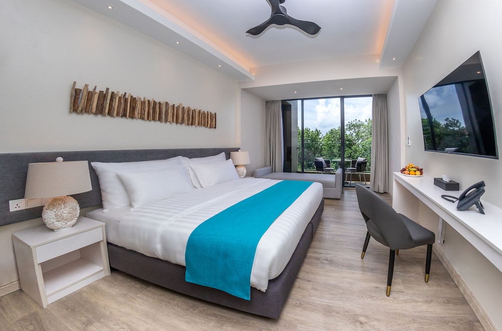 Sky Beach Maldives Hotel - Maldives