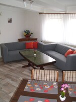 Apartamento, 2 quartos, vista para o jardim | Restaurantes
