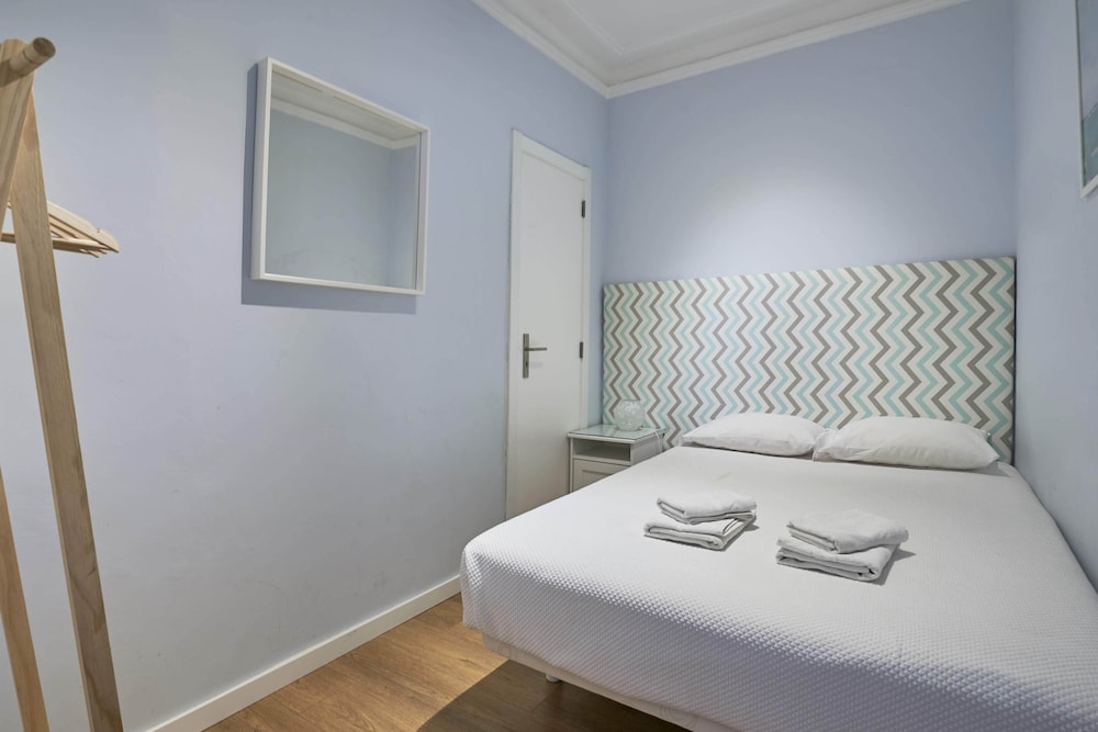 New! River View Elegant Apartment - Historical Lisbon - リスボン