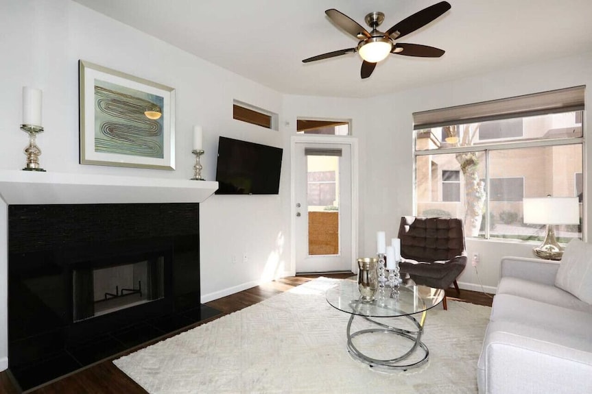 Luxury Designer Condo! - Scottsdale, AZ