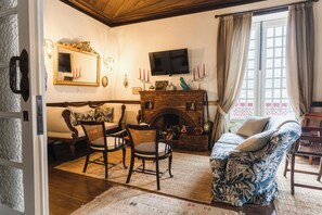 Quarto Duplo Superior | Sala de estar