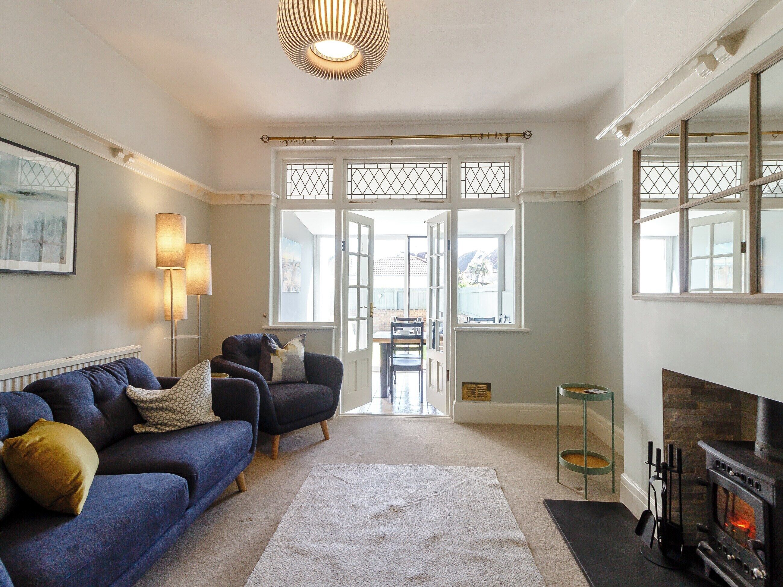 4 Bedroom Accommodation In Porthcawl - Porthcawl