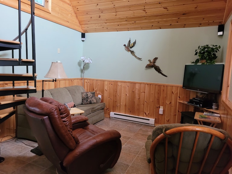 Luxury Cabin #3 - Maine