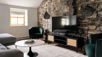 Apartamento de Luxo, 1 cama king-size | 1 quarto, roupa de alta qualidade, camas de colchão viscoelástico