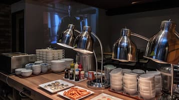 Buffet de pequeno-almoço