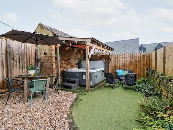 3 Sunnyside Terrace, Pet Friendly, With Hot Tub In Matlock - 매틀록